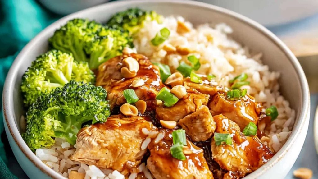Flavor-Packed Honey Garlic Chicken Rice Bowls Made Easy - bellieskitchen